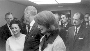 One of the Most Fake Photos of All Time: The LBJ Swearing-In Ceremony ...